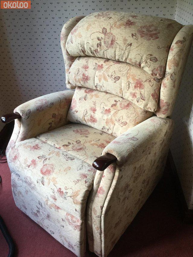 Decoration HSL Linton Grande Riser Recliner Dual Motor Chair West ...